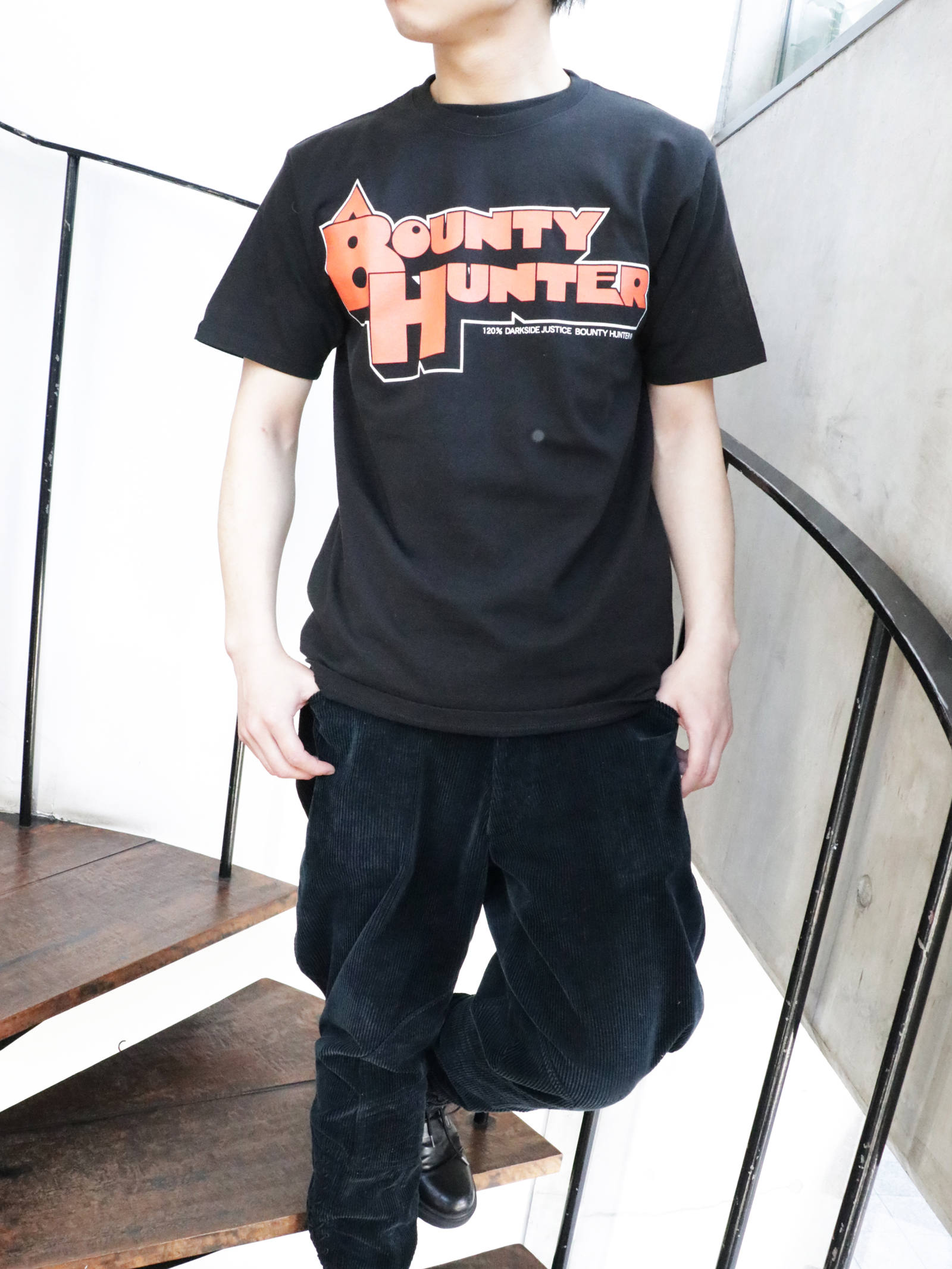BOUNTY HUNTER - XOPOWO Tee (BLACK) | SKANDA